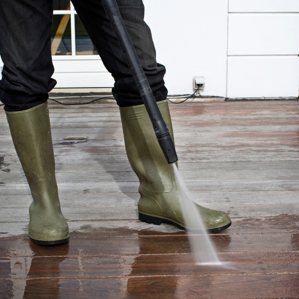 How to Clean Composite Decking | Blogs | Bendrey Brothers